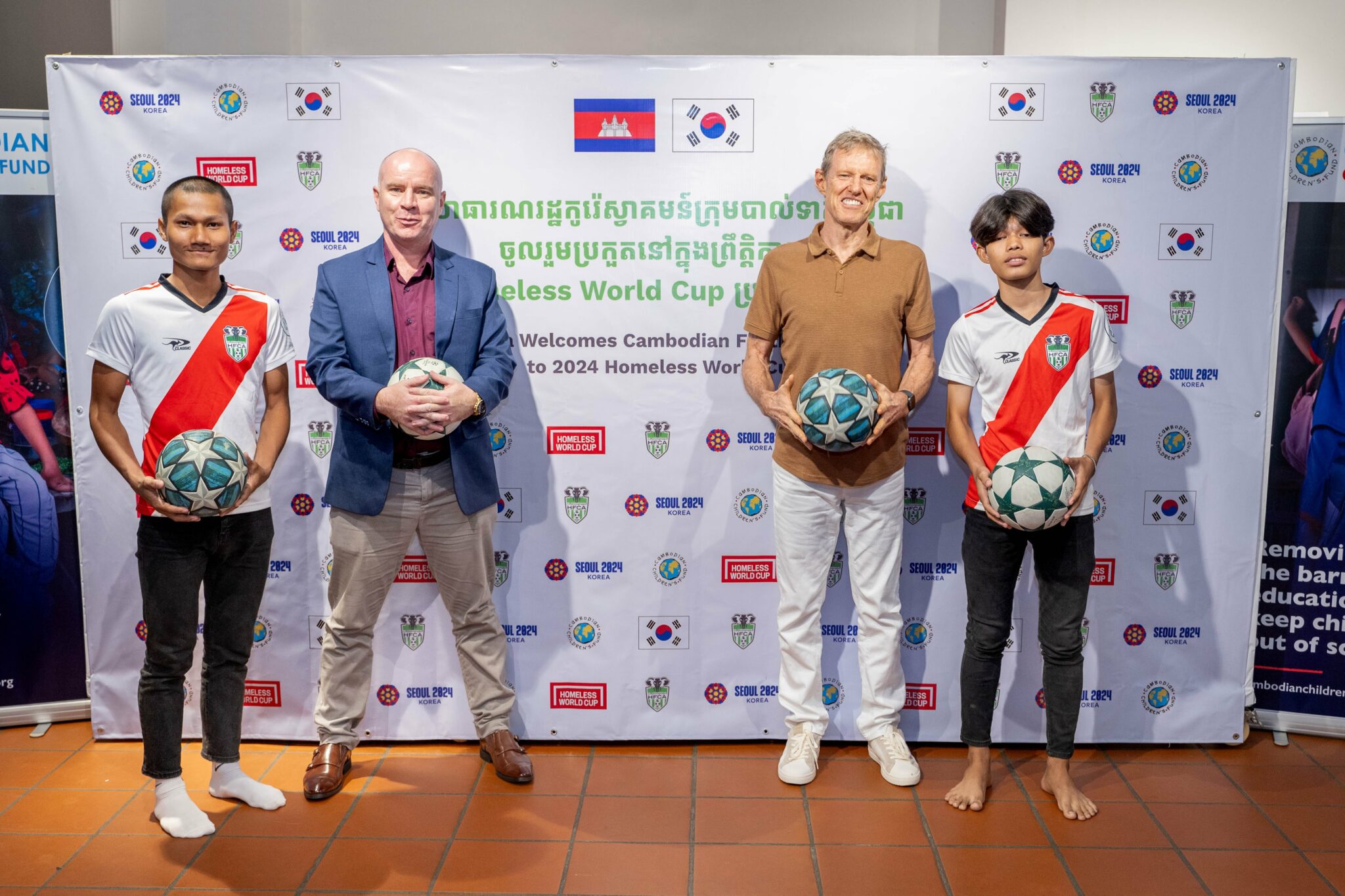 Cambodian football team travel to Korea - When in Phnom Penh