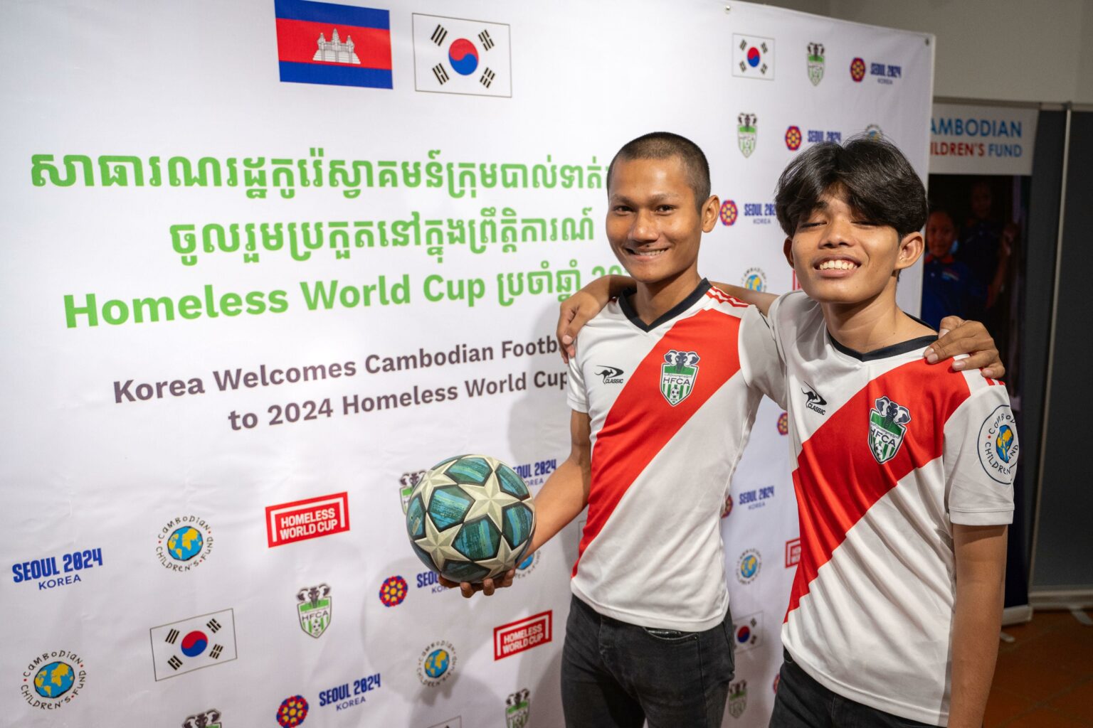 Cambodian football team travel to Korea - When in Phnom Penh